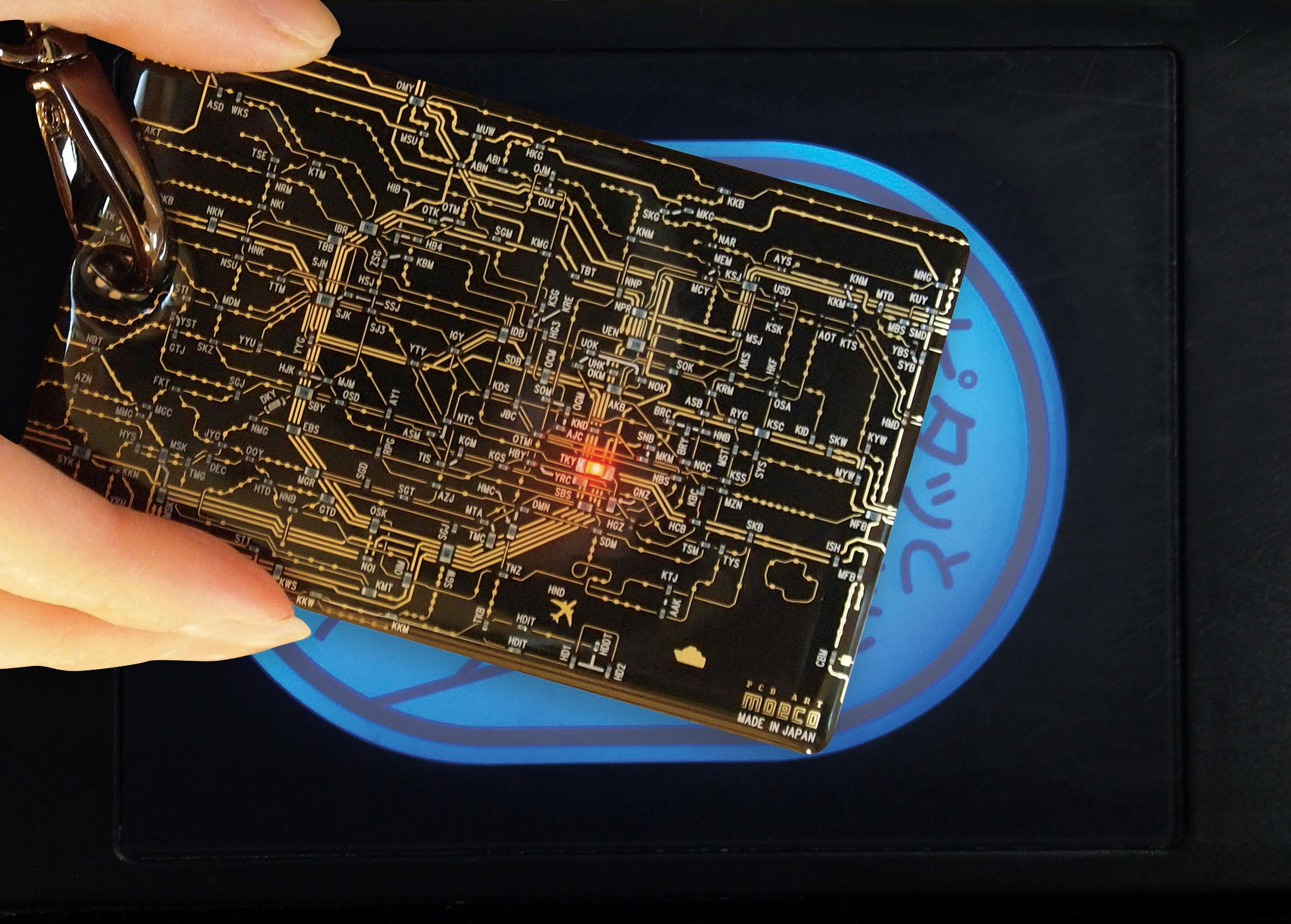 ＜PCB ART moeco/モエコ＞｜ユニークな発想で電子基板を工業系機能美へと昇華させたブランドのポップアップストアを開催 | EVENT | 伊勢丹新宿店メンズ館 公式メディア ...